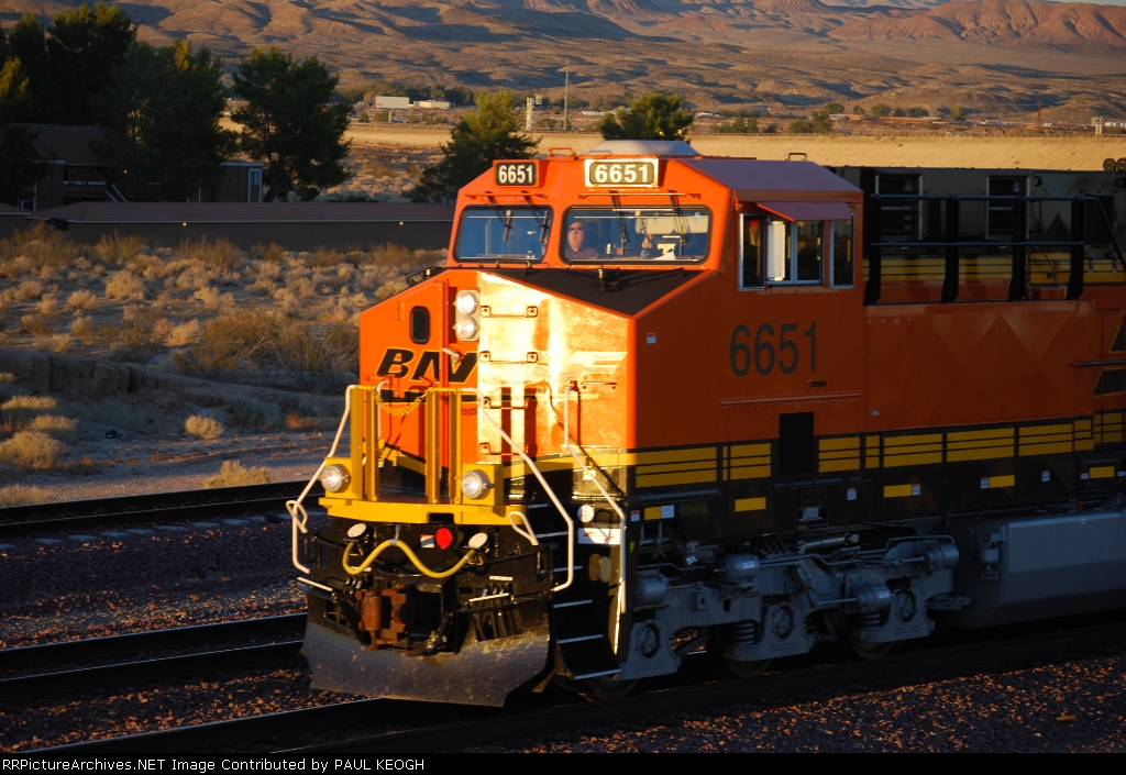 BNSF 6651 pulls westbound on Halloween with a Hot Z-Train out of Chicago at Sunset.